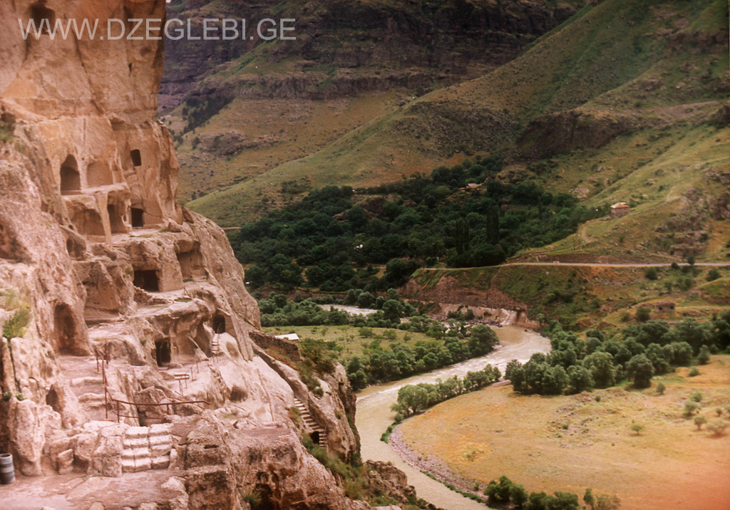 GC5T2NH Rock Town of Queen Tamara (Traditional Cache) in Georgia ...